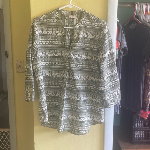 Antilia Femme | Tops | Womans Medium Dress Shirt Silky Type Material ...